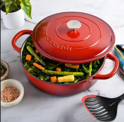 This Enameled Cast Iron Cookware Only Looks Like It Came From A Fancy ...