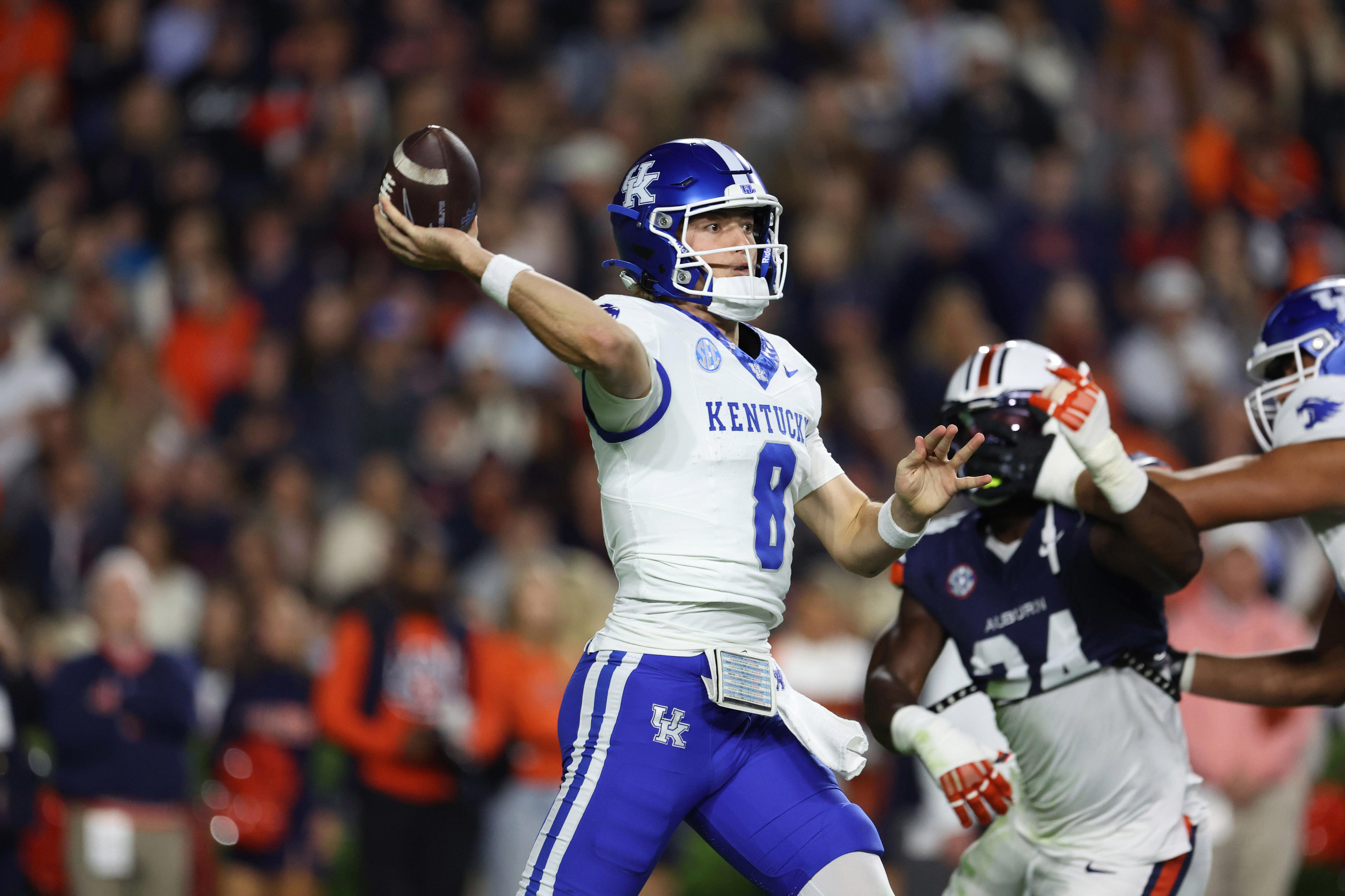 Kentucky football climbs double-digit spots in USA TODAY Sports re-rank