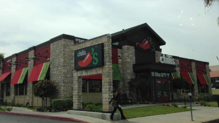 Chili’s trolls fast-food giants as customers rebel against rising value ...