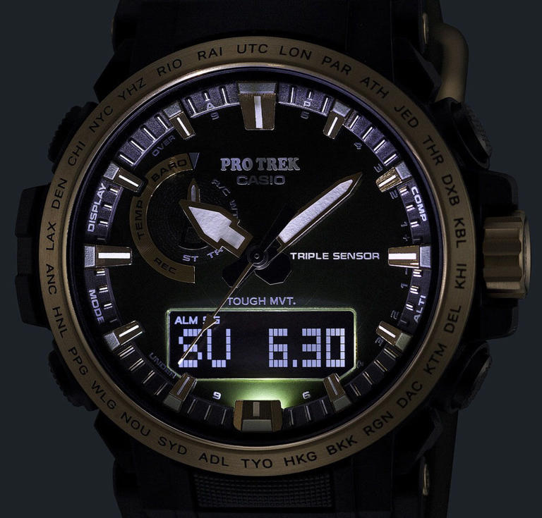 カシオ、「PRO TREK」30周年記念モデル - 森の木漏れ日がテーマ