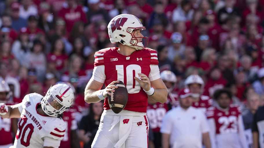 Former Wisconsin Badgers QB working to come back for 7th collegiate ...