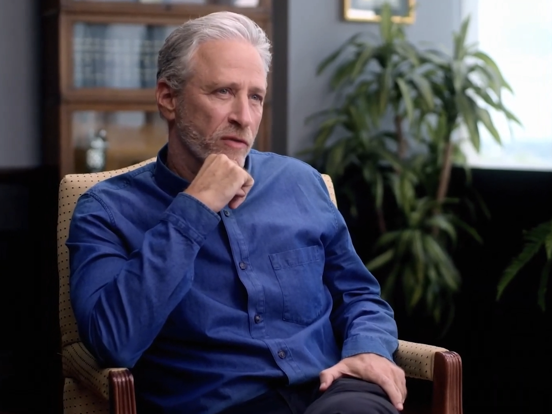 Jon Stewart extends ‘The Daily Show’ through 2026
