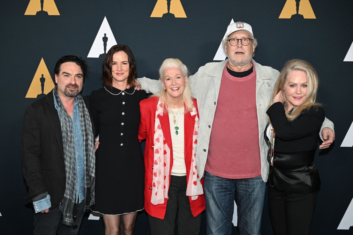 Oscar-Nominated 'National Lampoon's Christmas Vacation' Star Dead at 89