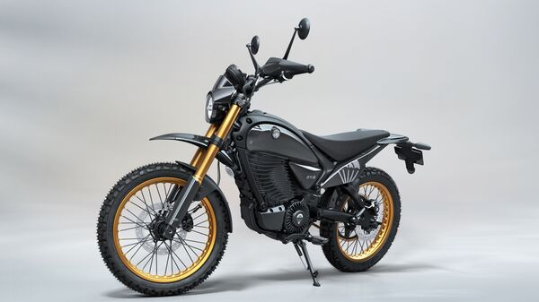 Royal Enfield unveils Flying Flea S6 electric scrambler at EICMA 2025