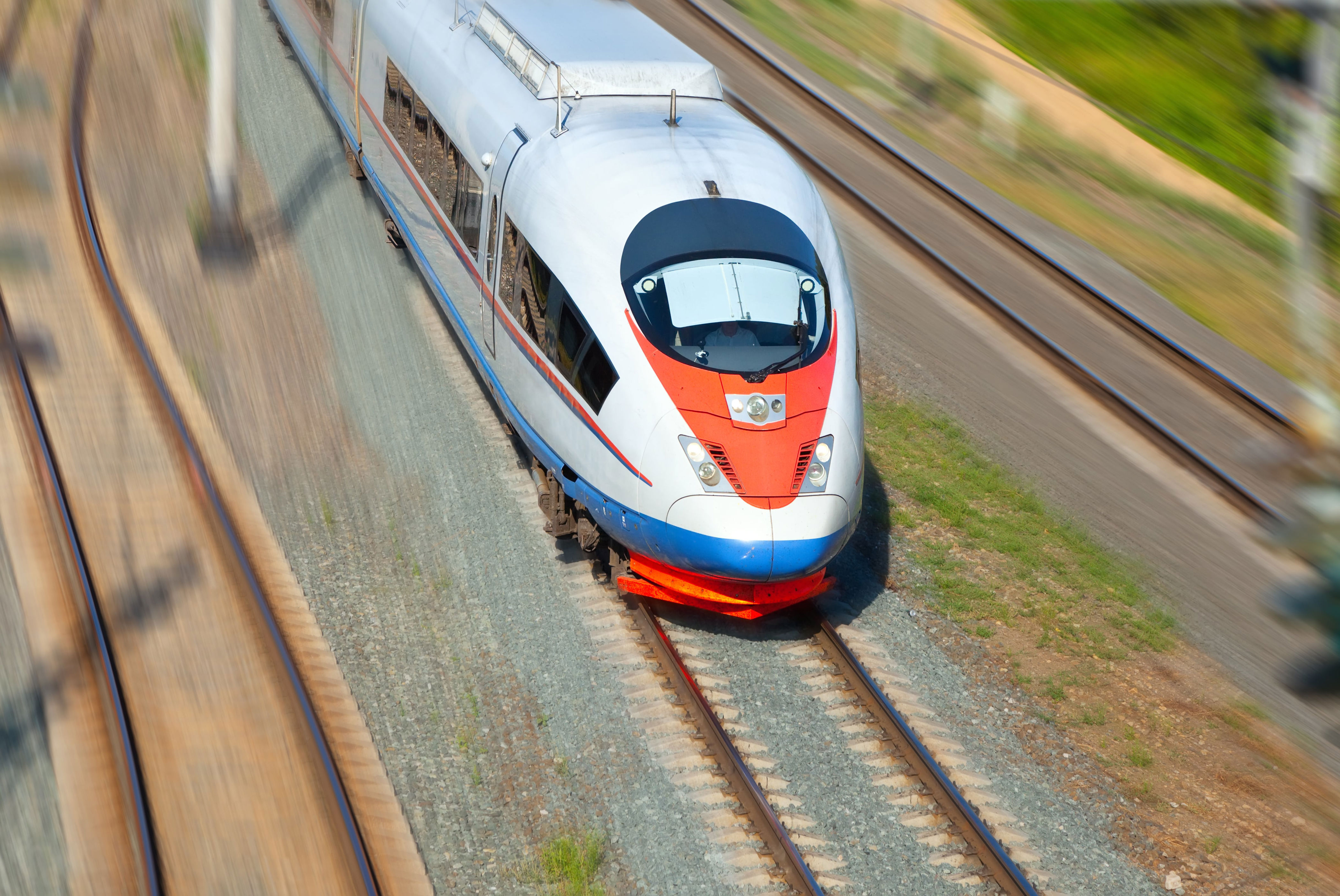 Presentan el tren más rápido de Latinoamérica: alcanzará los 350 km/h