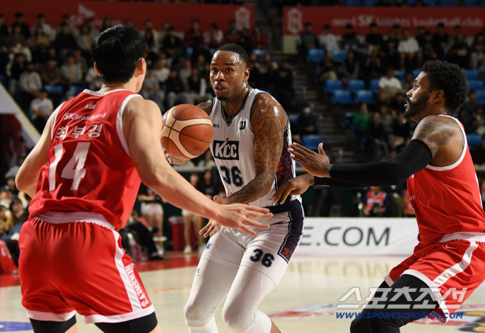 Shaun Long Pass