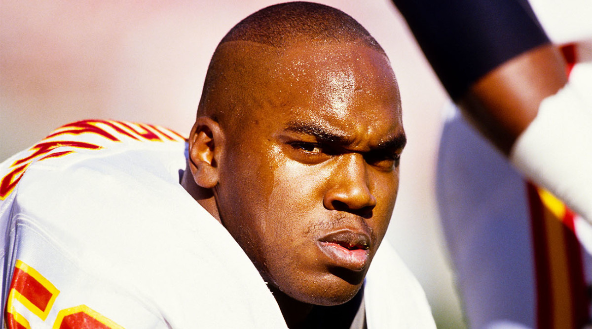 Neil Smith Talks About Derrick Thomas’ Legacy, On and Off the Field
