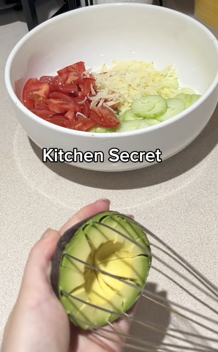 Want A Handy Hack For Cutting Up Avocados? We’ve Got You Covered!