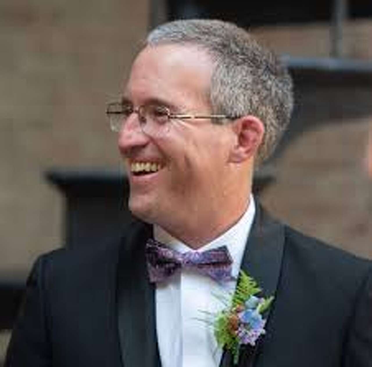 Edwardsville English teacher wins poetry award