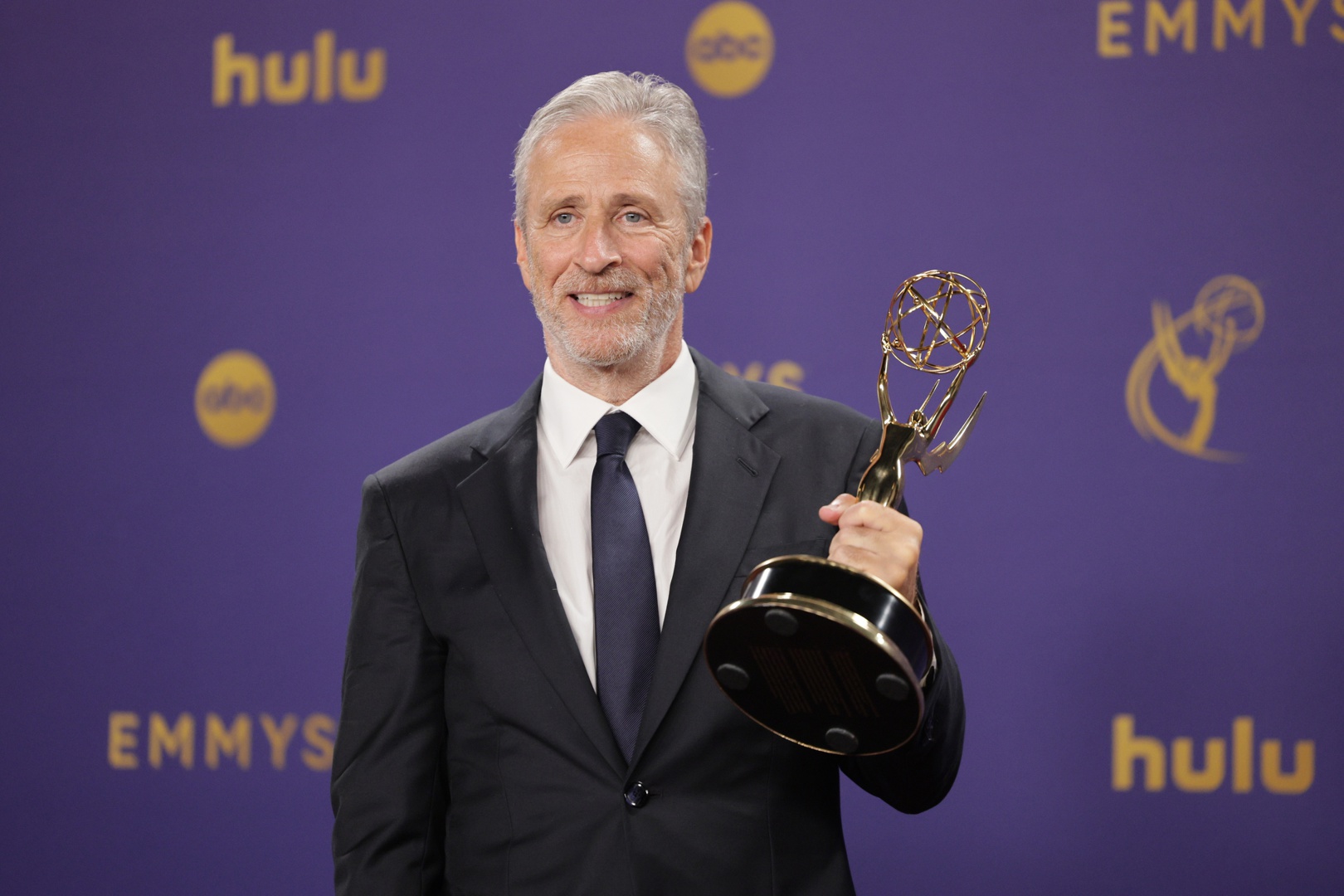 Paramount renueva el programa de Jon Stewart hasta finales de 2026