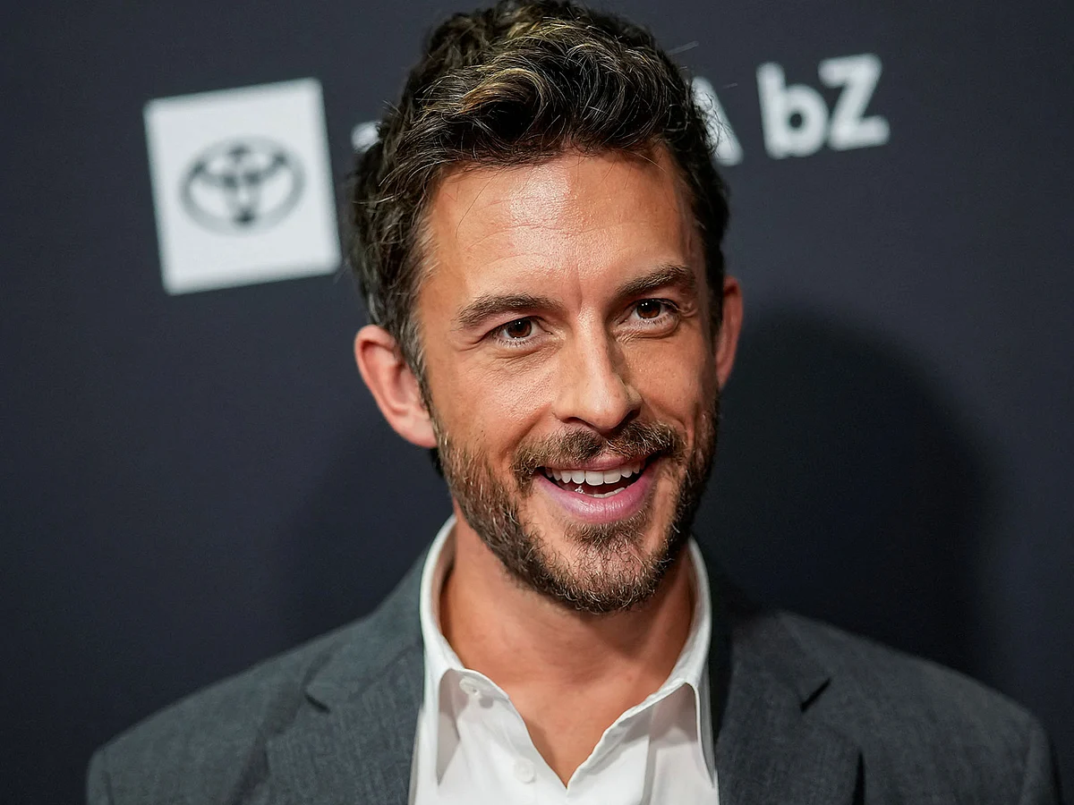 'Wicked' star Jonathan Bailey named 'sexiest man alive' by People magazine