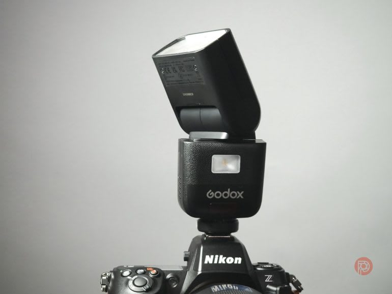 Godox V480 N Speedlight – Small But Consistent