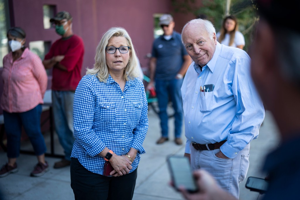 Dick Cheney made last major public appearance to support daughter Liz