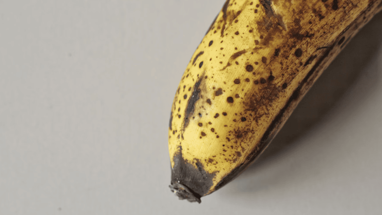 Banana Nutrition Changes With Ripeness — Here’s What to Know