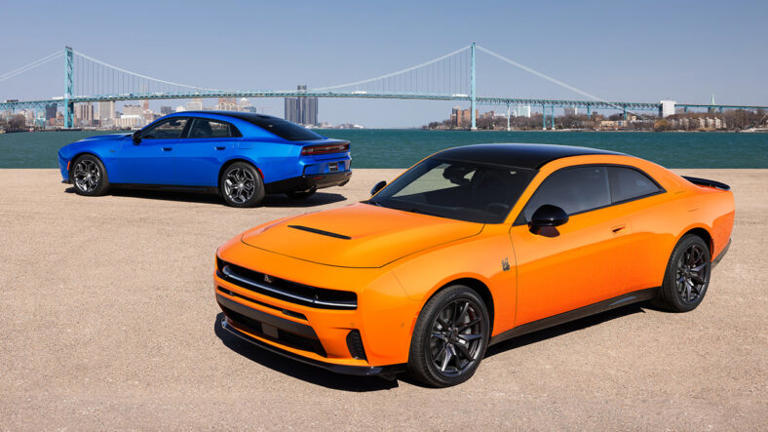 4-Door Sixpack-Powered Dodge Charger Scat Pack Opens For Orders AT $56,995