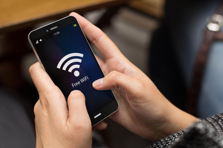 Cómo enlazar el celular al WiFi sin tener la contraseña: es rápido y fácil