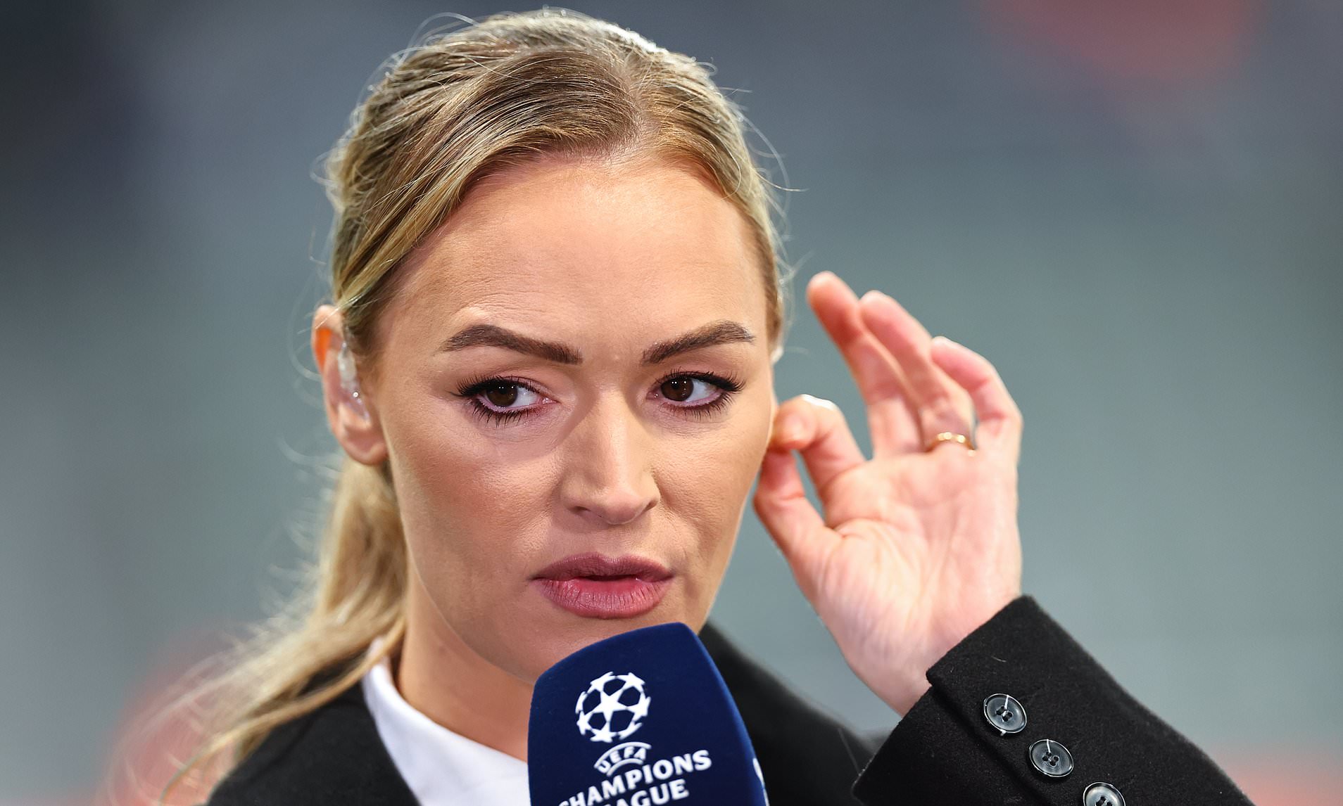 TNT Sports commentary Czechs out! Pundits forced to commentate on ...