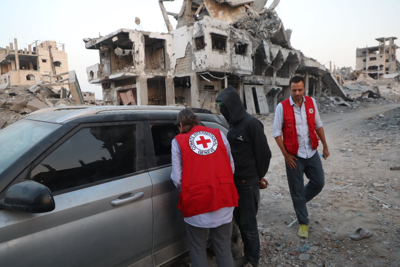 Hamas, Red Cross resume searches for hostage remains in Gaza's Shejaia