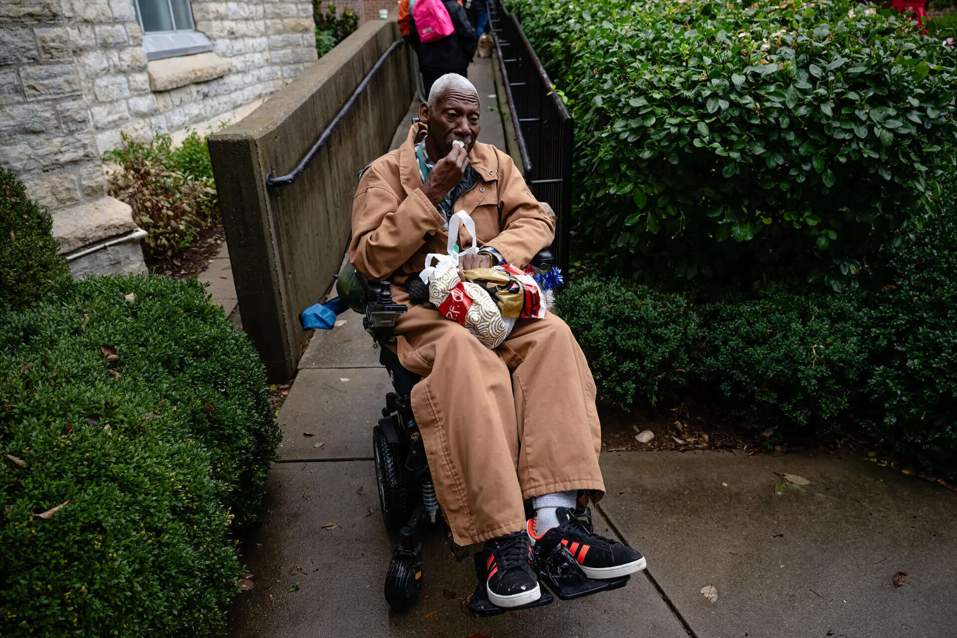 1 million veterans’ SNAP benefits at risk as Trump announces ‘no SNAP ...