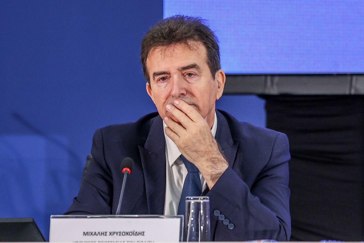 Ο Χρυσοχοΐδης θέλει να «απαντήσει» στην ανομία στην Κρήτη με μια… νέα ...