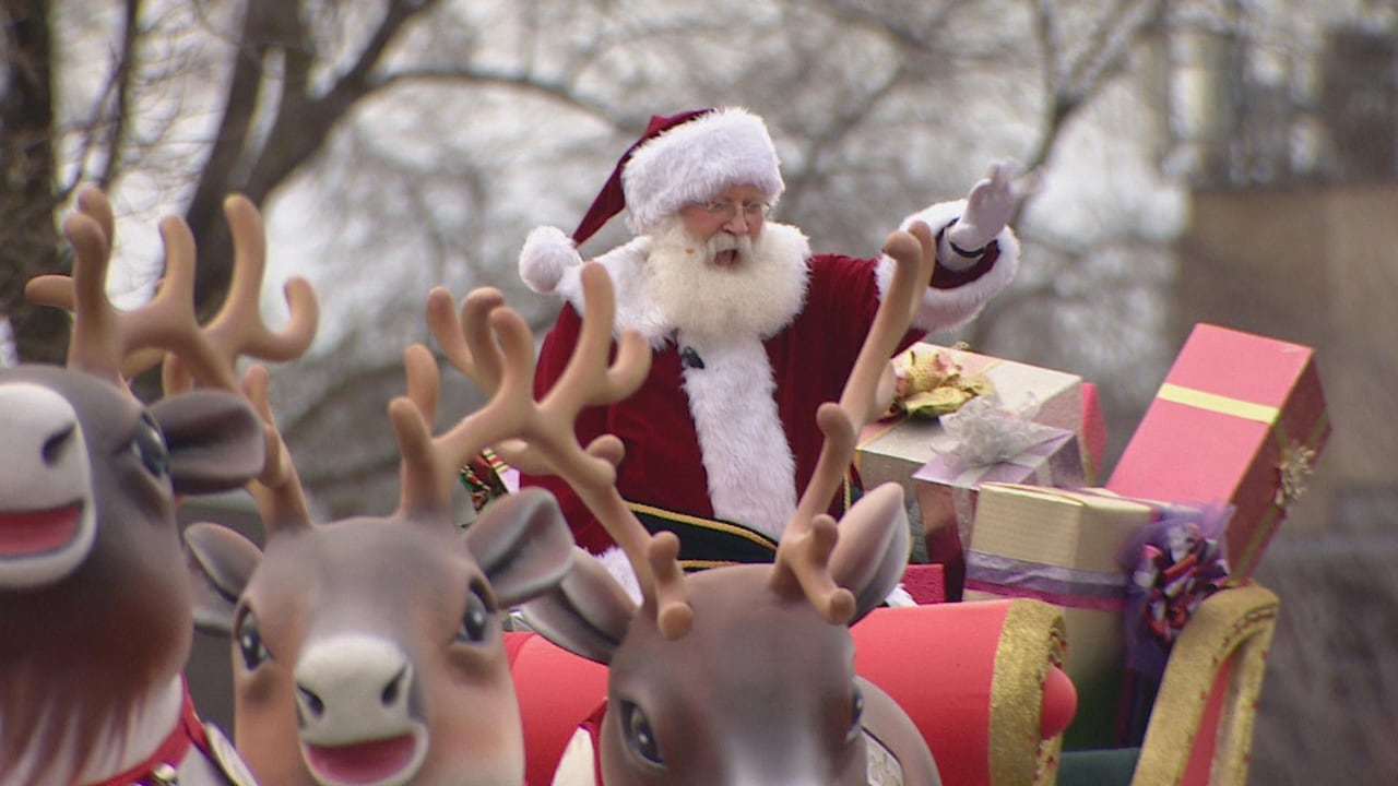 Santa Claus parade returning to Toronto for 121st year, despite funding ...