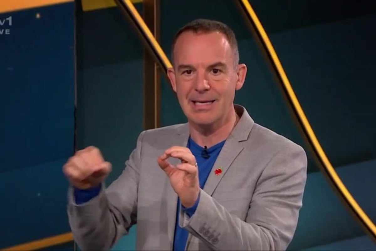 Martin Lewis issues urgent advice to millions hit by O2 price hike