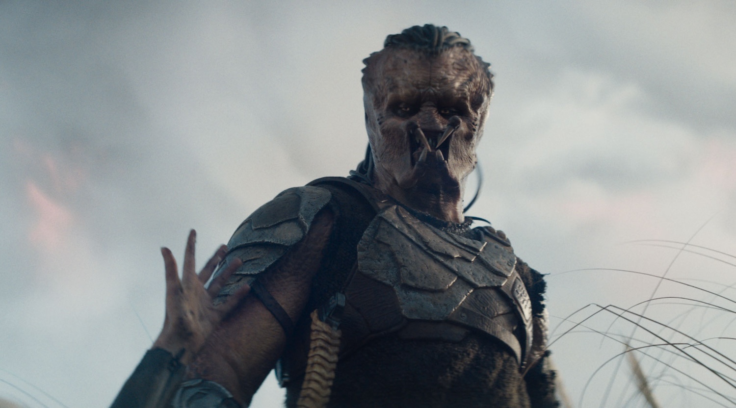 Predator: Badlands Review – Sci-Fi Movie Has Killer Chemistry