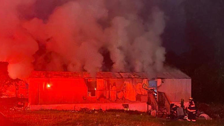 Crews respond to home fire in Seneca