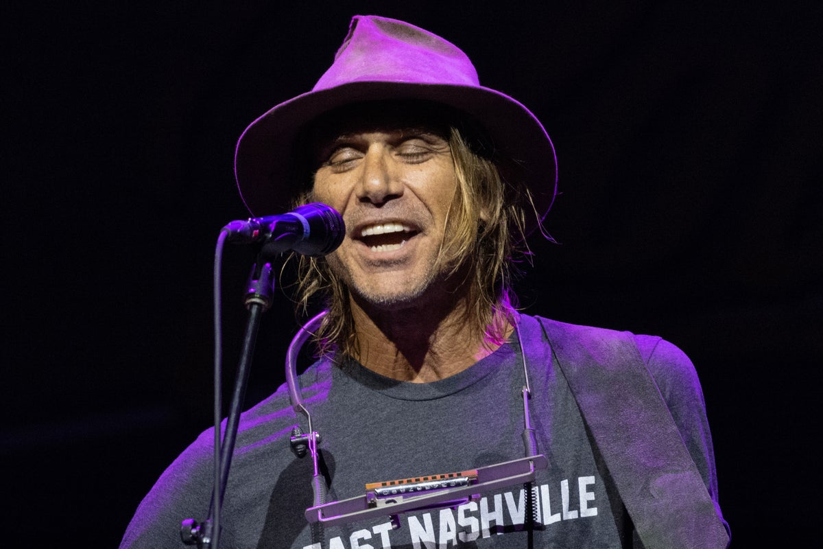 Country star Todd Snider arrested after suffering ‘violent assault’