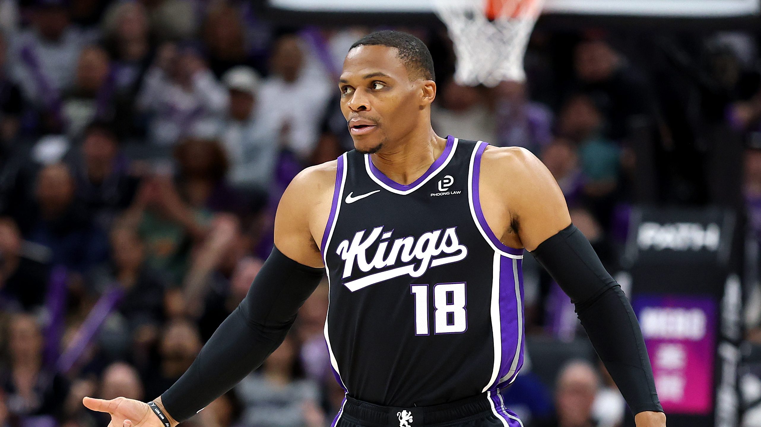 Russell Westbrook makes NBA history in Kings-Spurs game