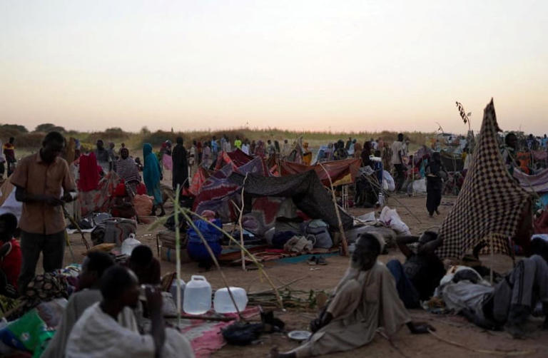 Famine and violence in Sudan: Thousands escape to Tawila for medical aid
