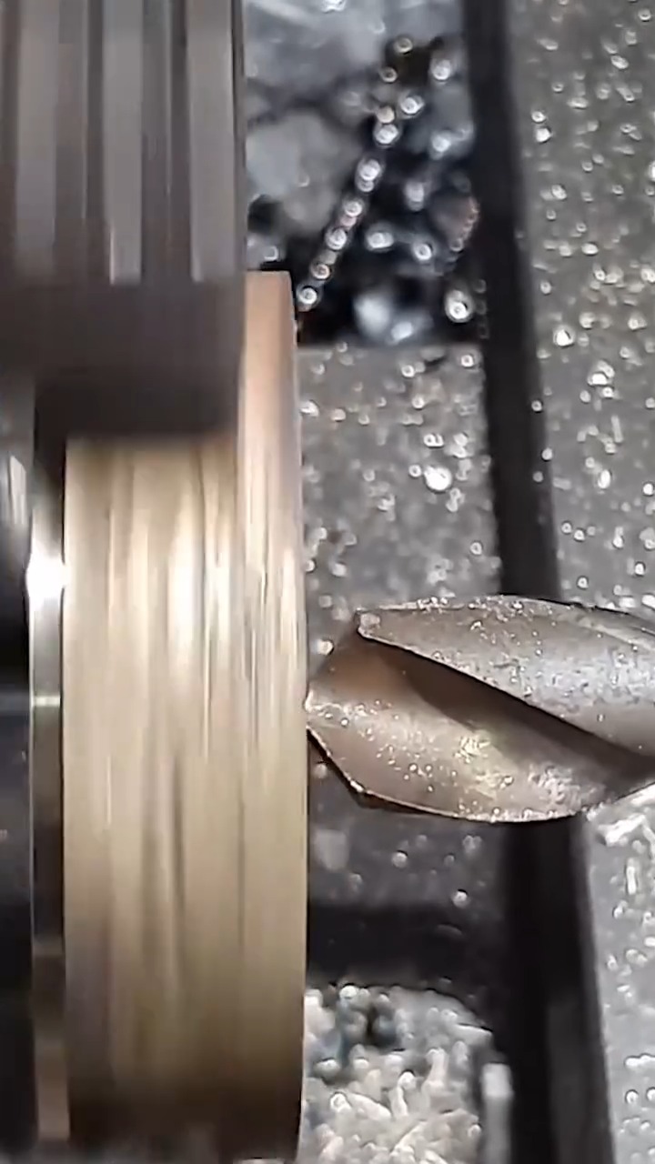 Custom Rotary Ground Clamp for Welding