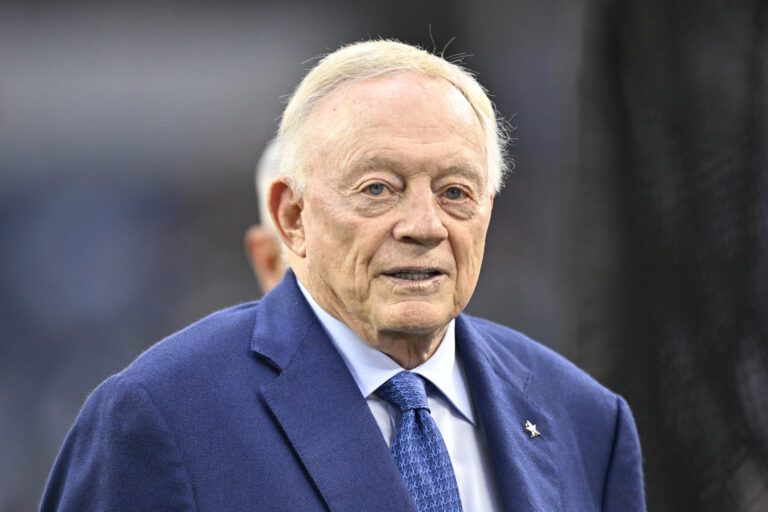 Cowboys owner Jerry Jones announces coaching update after Chargers game