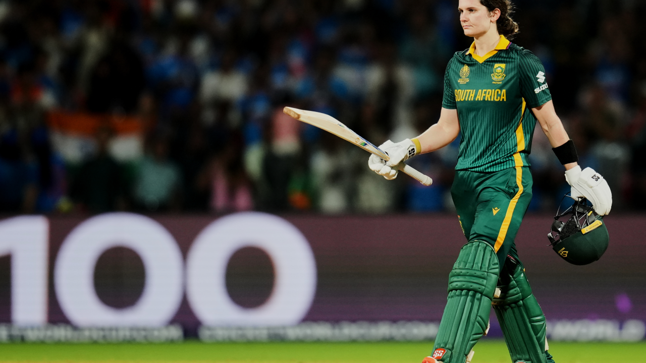 Laura Wolvaardt Creates History, Breaks Viv Richards' 46-Year-Old ...