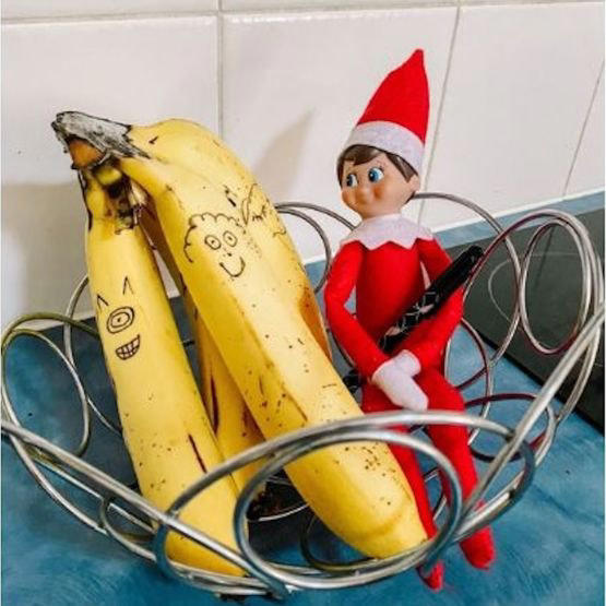 92 funny and easy Elf on the Shelf ideas