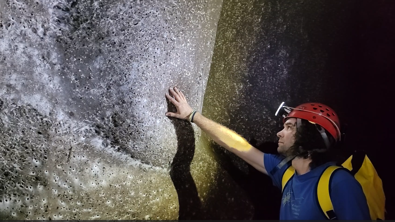 World's biggest spiderweb discovered inside 'Sulfur Cave' with 111,000 ...