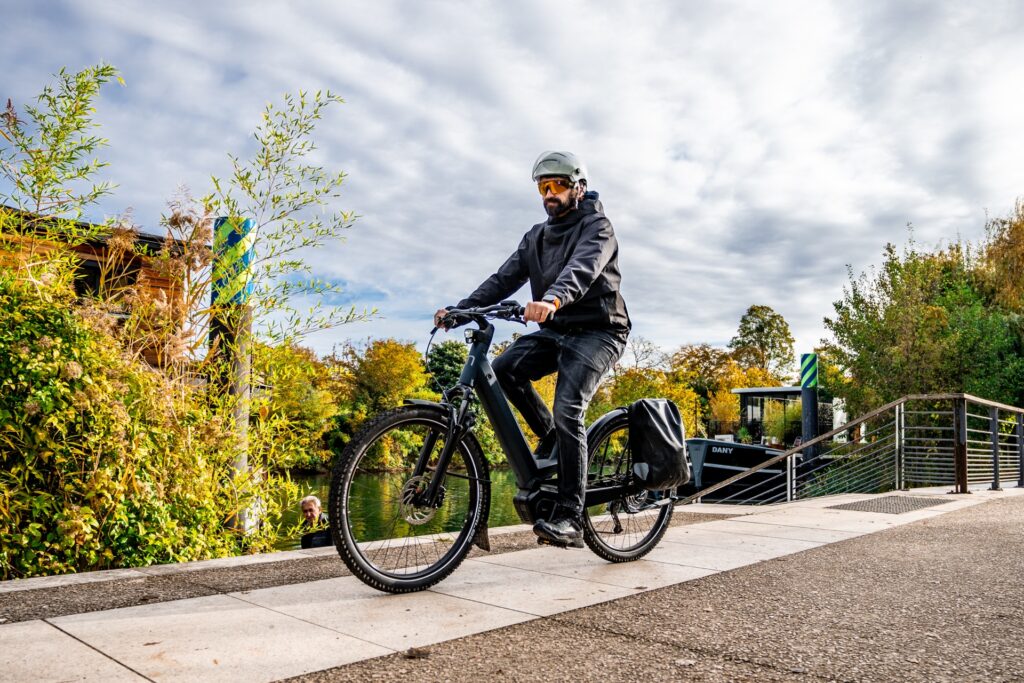 On a testé le nouveau Moustache Xroad FS 2 en avant-première : le plus ...