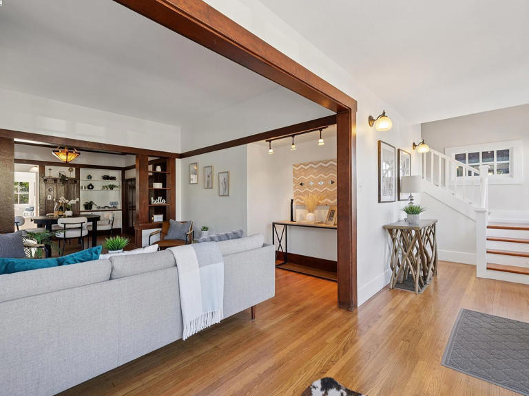 Classic 1907 Home in Alameda, California Featuring Wood Floors, Box ...