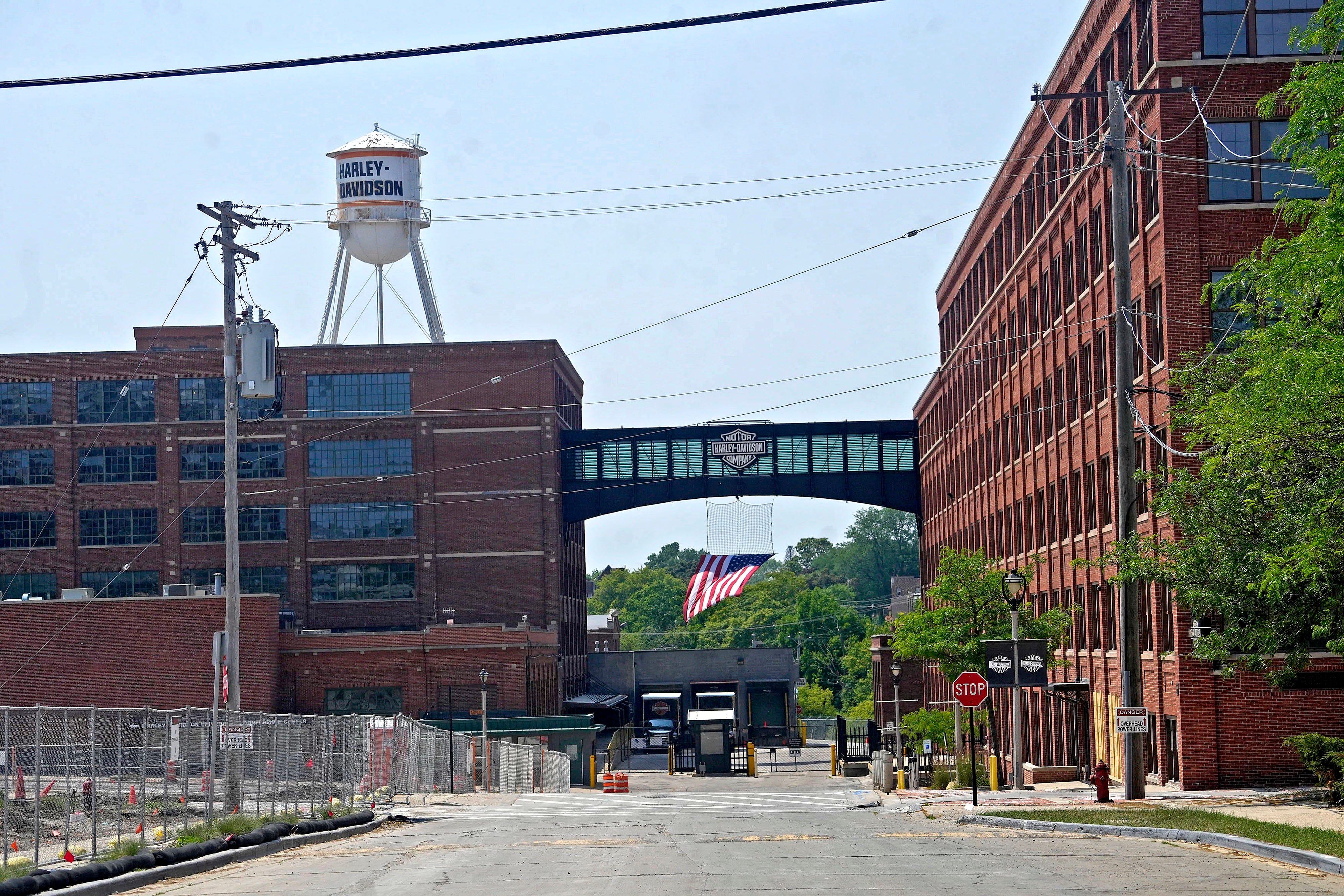 Harley-Davidson reports $377 million quarterly profit, motorcycle sales ...