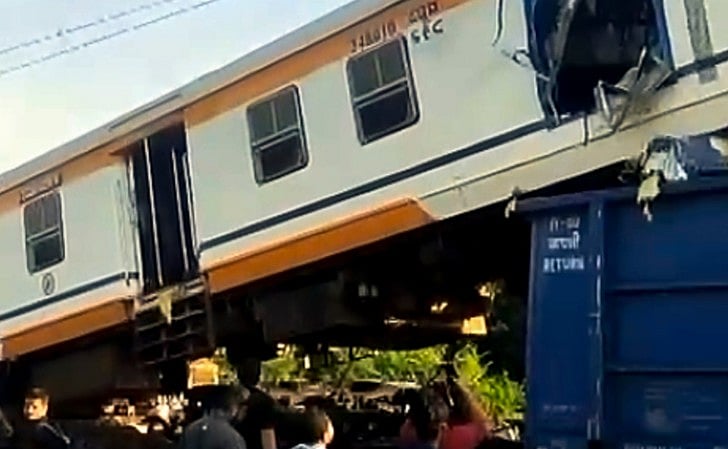 5 dead, 14 injured as passenger train collides with goods train in ...