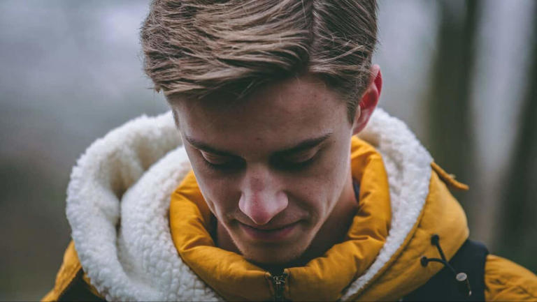 9 Signs You Might Be Getting Lost in Yin Energy (And Why That’s a Problem)