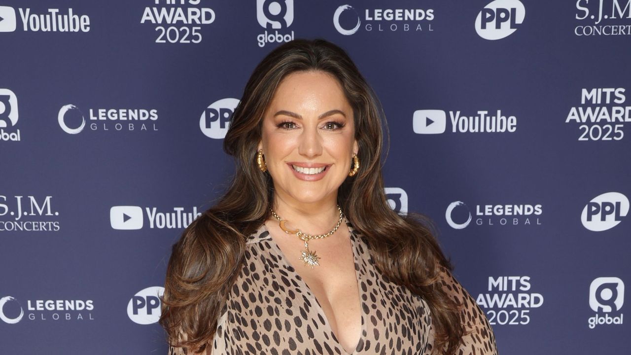 Kelly Brook's animal print dress is the update to leopard print we've ...