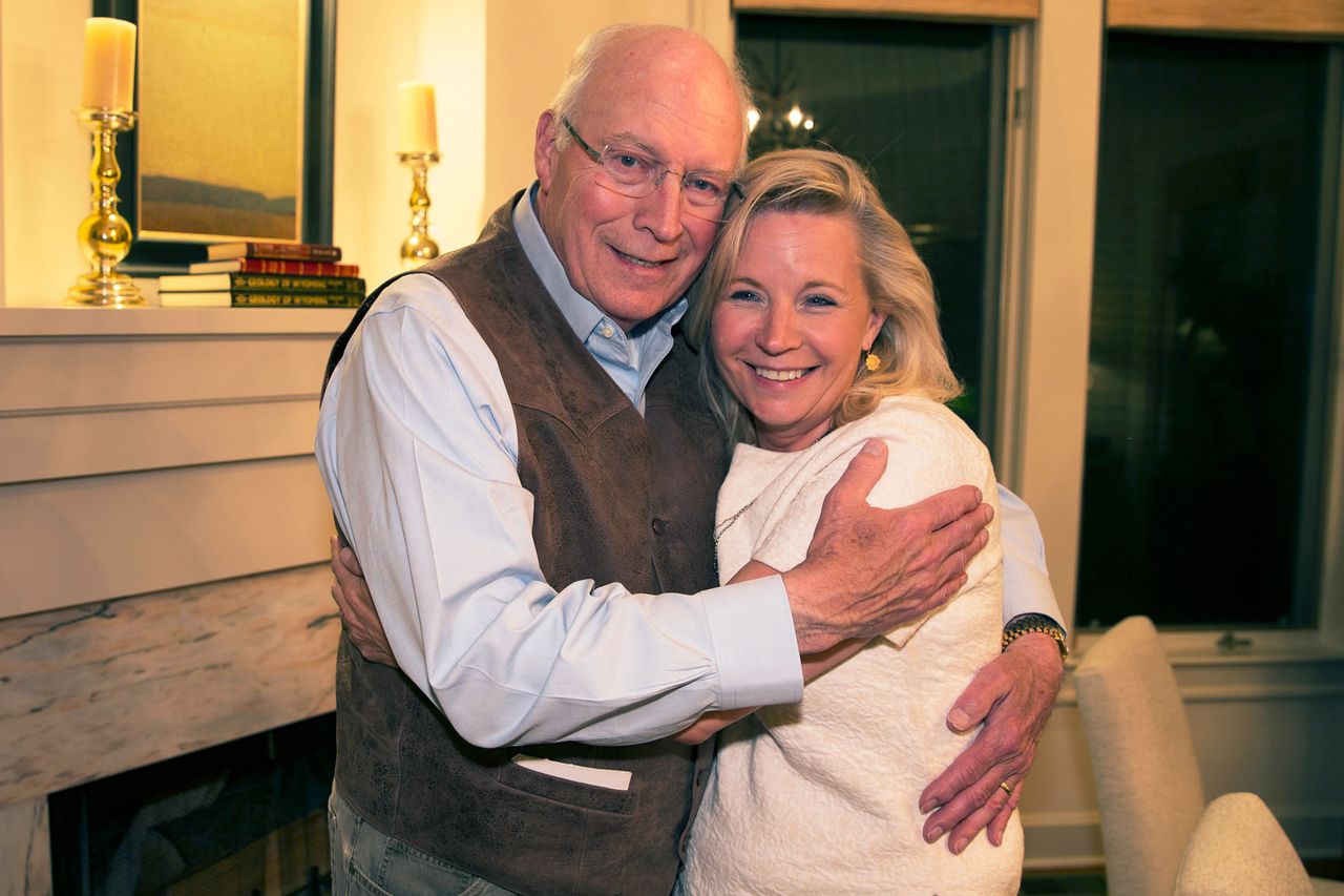 Dick Cheney’s 2 Children: All About His Daughters Liz and Mary