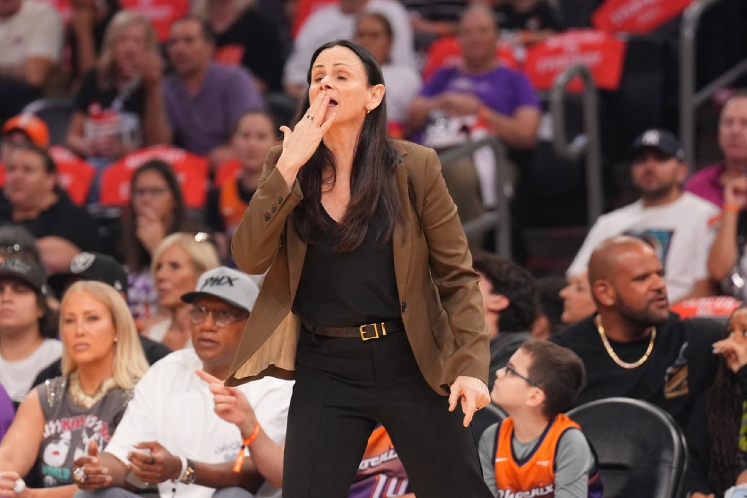 Toronto Tempo tabs Sandy Brondello as first coach