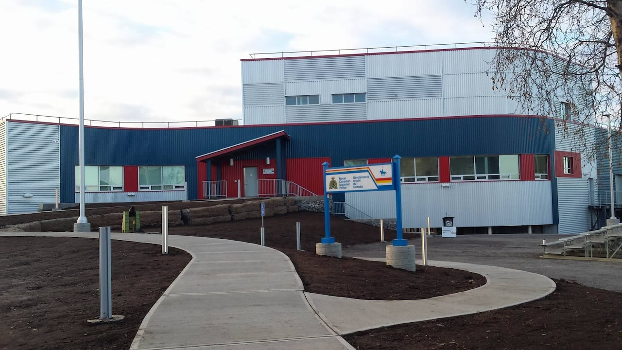 Man charged with 2nd-degree murder in woman's death in Inuvik