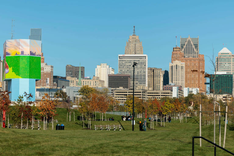 See live results as Mary Sheffield, Solomon Kinloch face off in Detroit ...