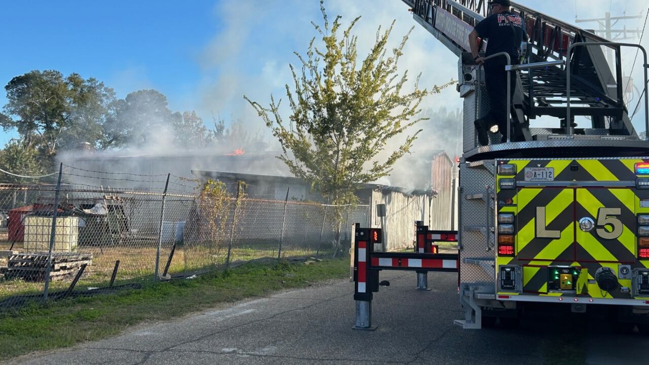 Firefighters battle fire near Sacred Heart Catholic Church in Baton Rouge