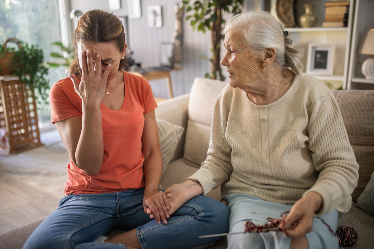 10 Boomer Habits That Come Across as Gaslighting, According to ...
