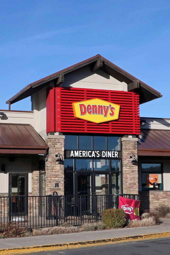 Fan-favorite chain Denny's makes major $620 million move