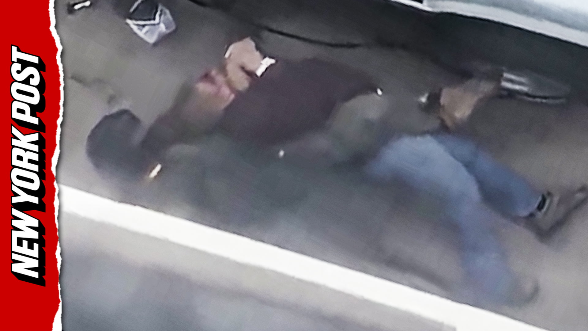 Chaotic moment CBP agent appears to put Mexican migrant in a chokehold ...